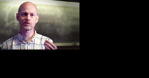 John Beacom, PhD, receives 2022 Distinguished Scholar Award ...